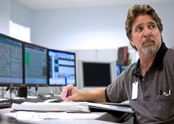 Industry: Automation, Control & Visualisation | Sprecher Automation